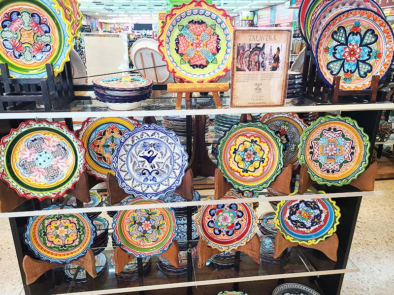 Tour of Cancun Mexico Resorts, Downtown Shopping & Restaurants-2023