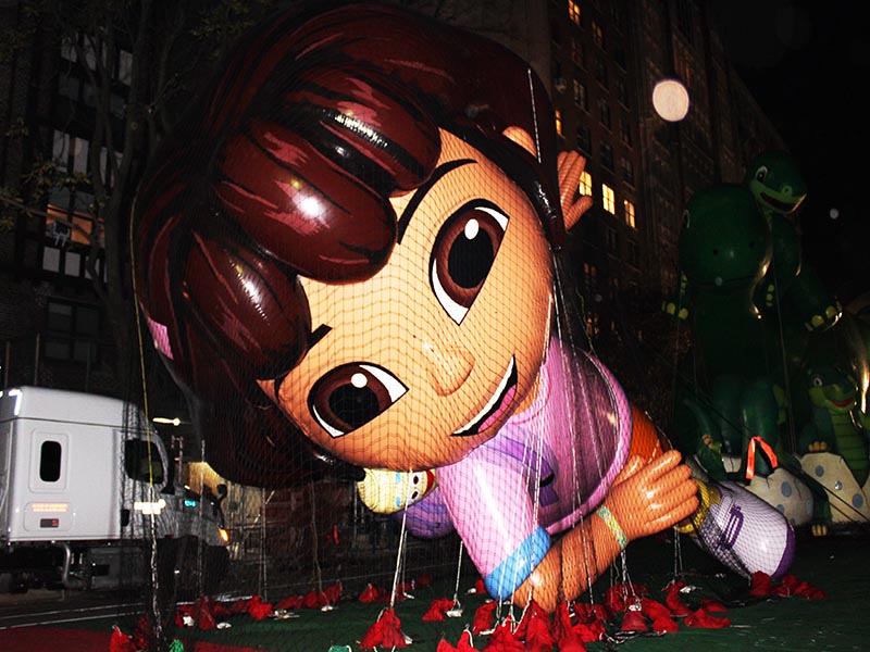 Thanksgiving Day Parade – 98th Macy’s Thanksgiving Day Parade Balloon ...
